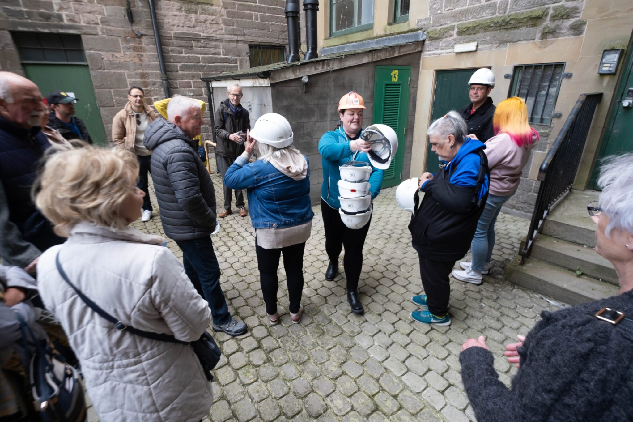 Exploring Dundee's underground vaults