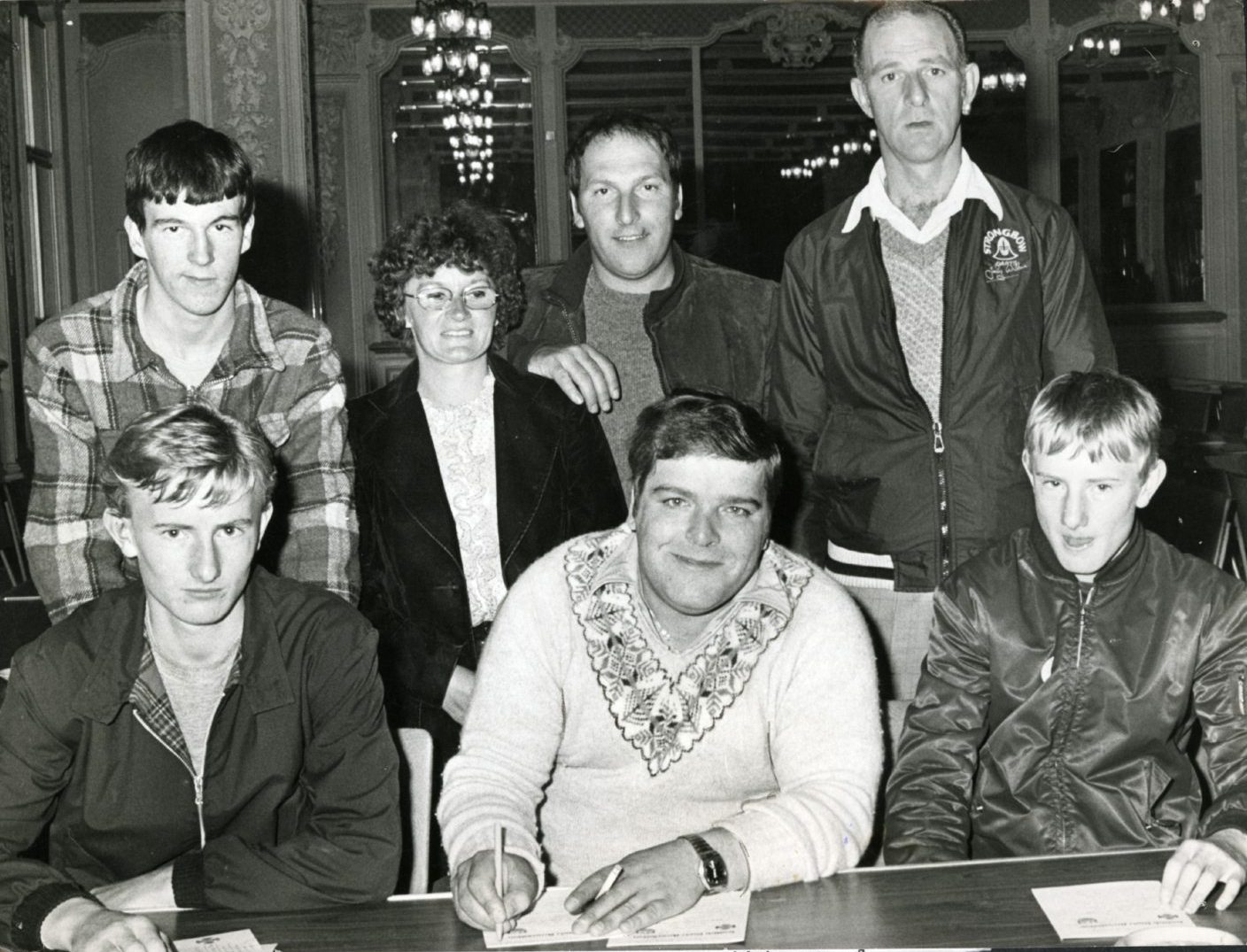 Jocky Wilson, Bobby George & pub players in Dundee darts gallery