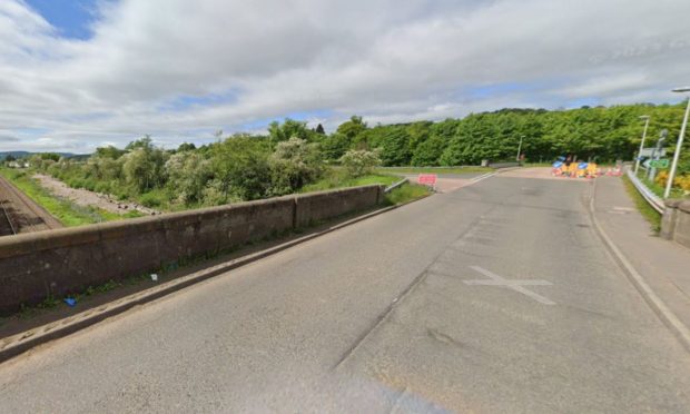 Amey responds to 'lack of staff' claims over A90 Perthshire works