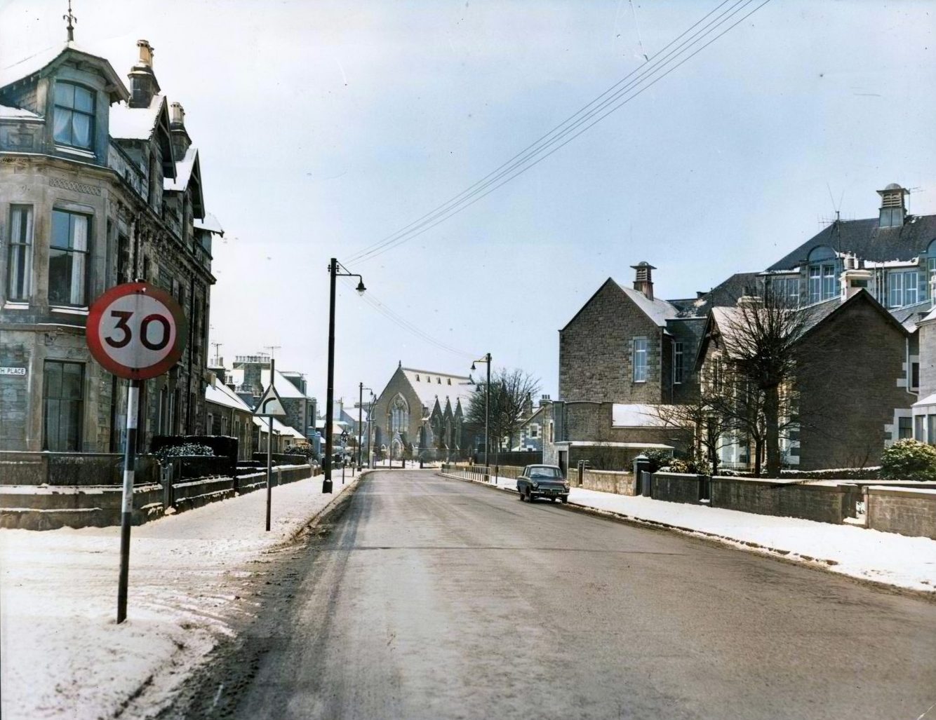Pictures show 1960s Broughty Ferry in colour for first time - The Courier