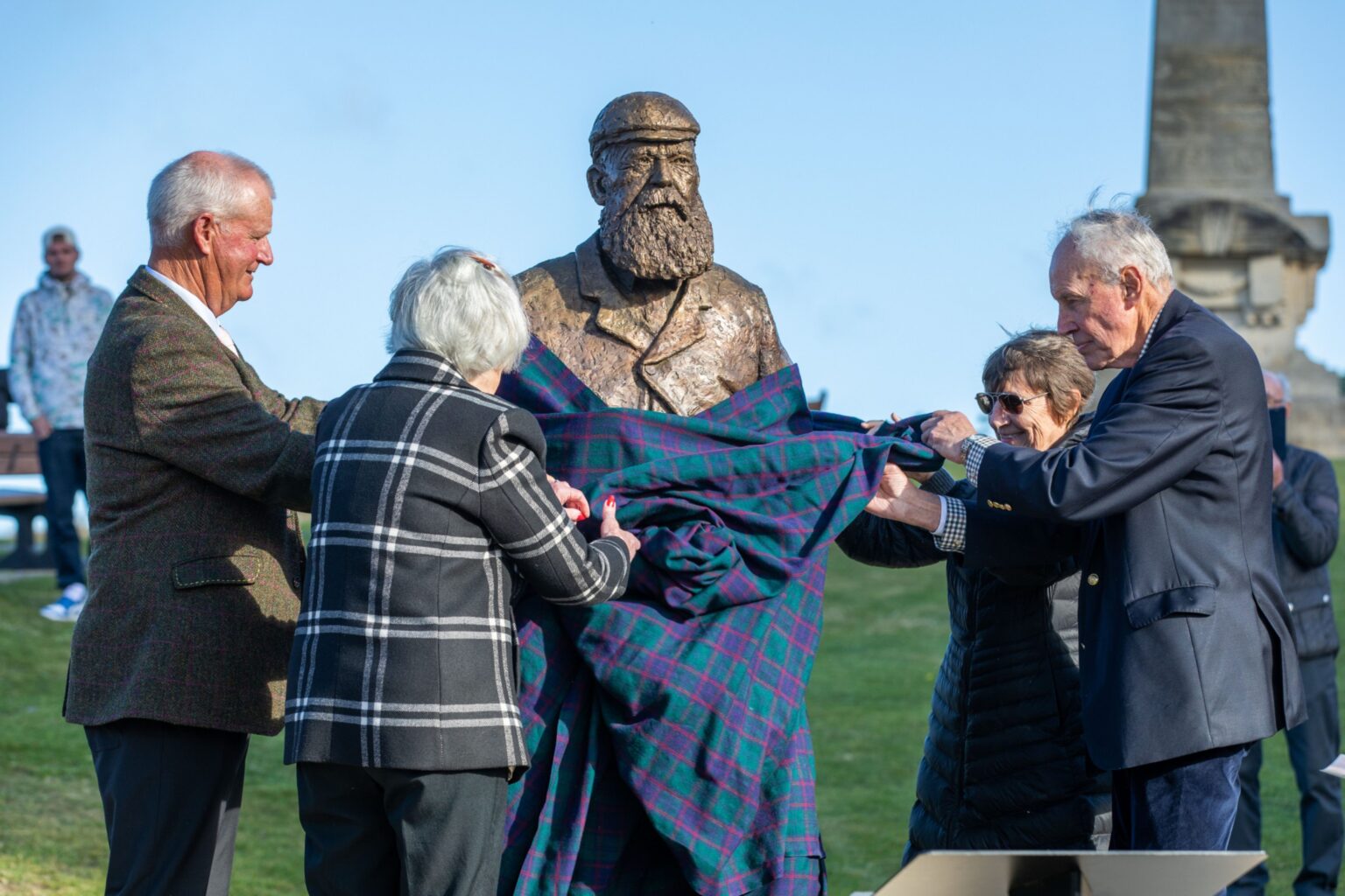 Old Tom Morris statue unveiled beside St Andrews Old Course