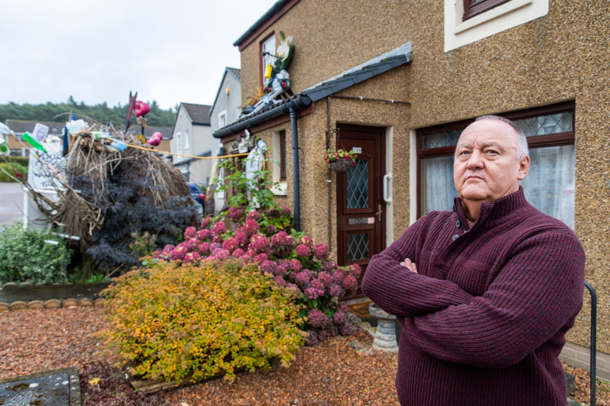 Fife artist hits back at complaints over 'eyesore' art installation