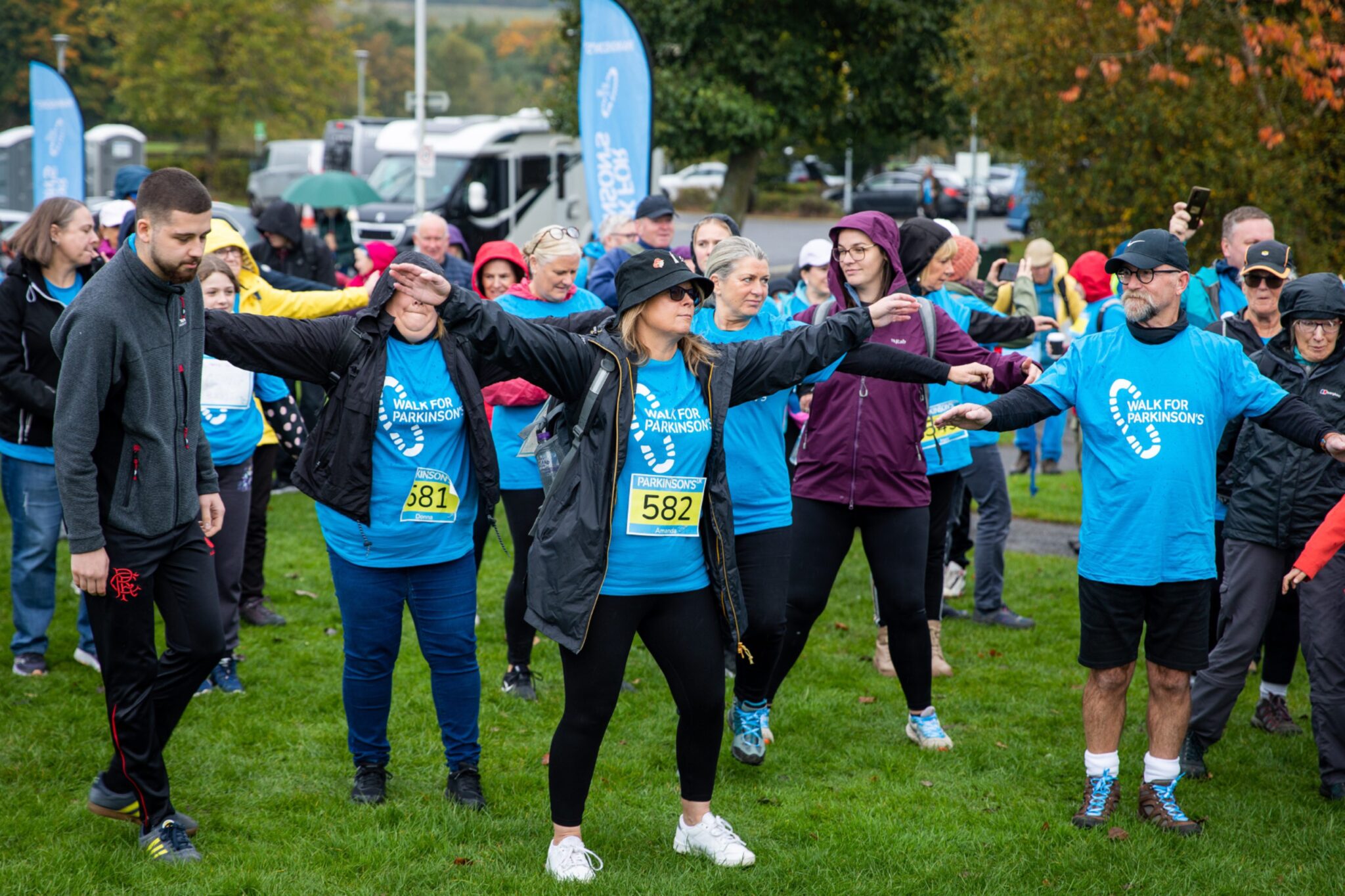 Best pictures: Walk for Parkinson’s Lochore Meadows - The Courier