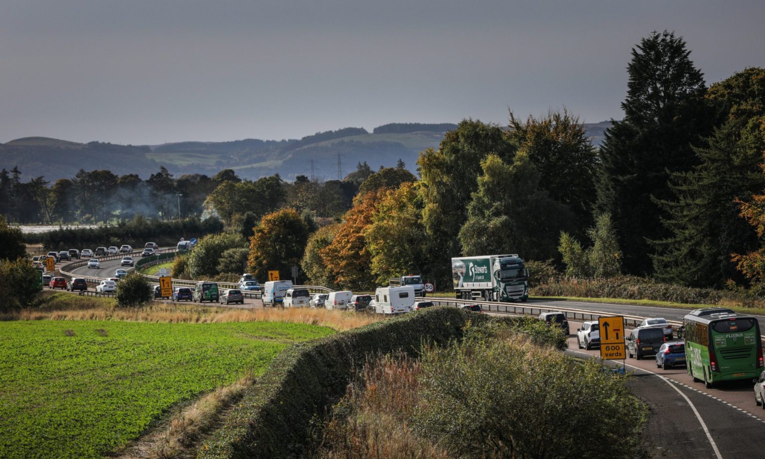 A90: Drivers urged to follow signs in Glencarse merging row