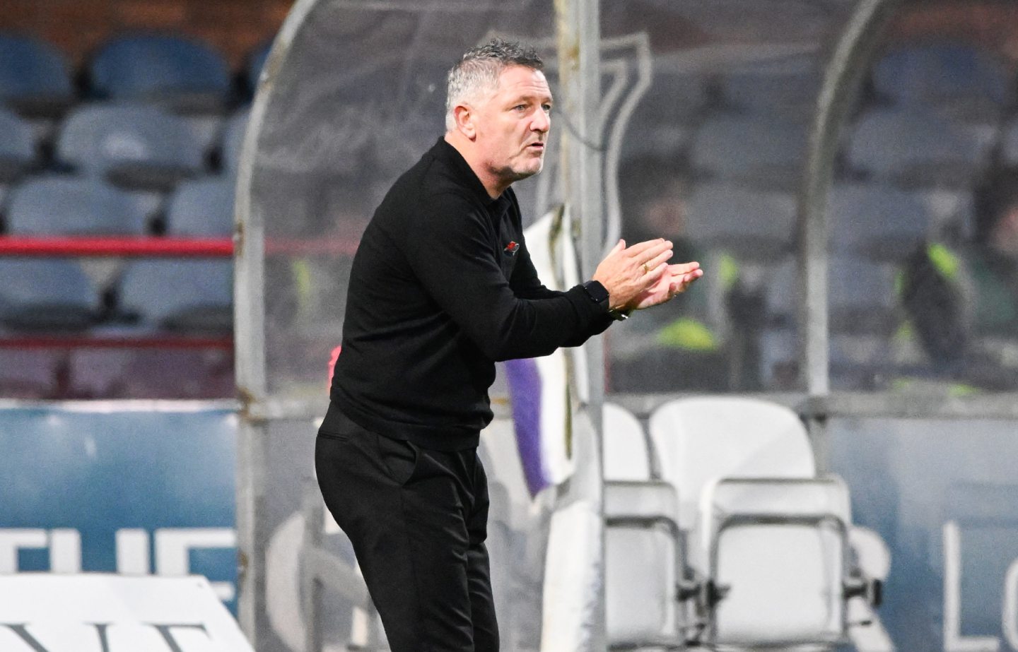 Dundee v Kilmarnock kick-off delayed as player takes ill