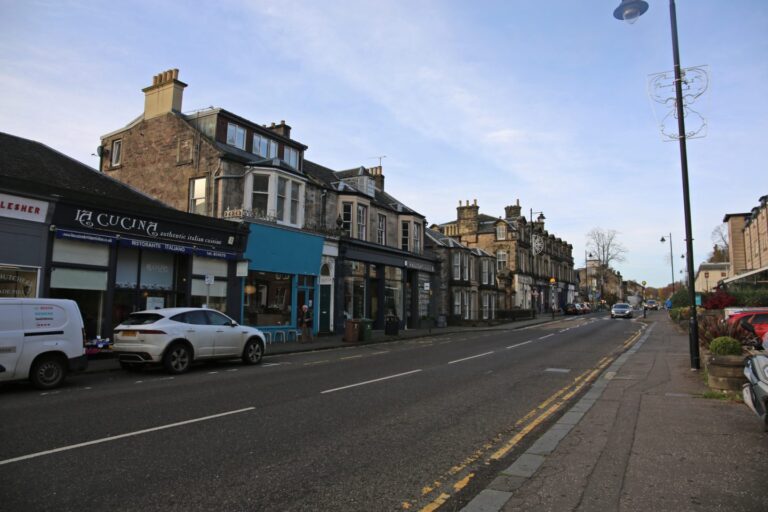 Bridge of Allan roadworks: Henderson Street businesses worried