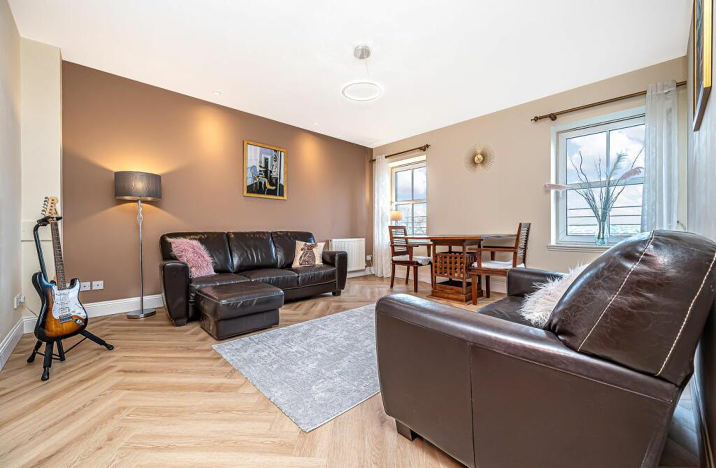 Dunfermline apartment in beautiful Victorian conversion hits market