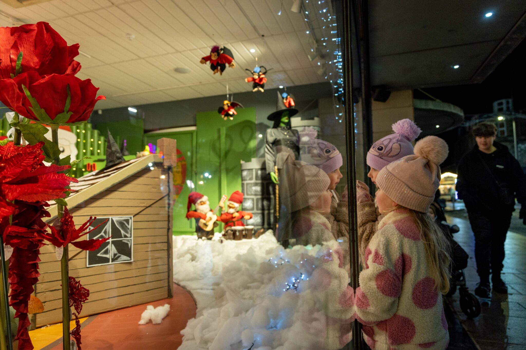 Photo gallery: Broughty Ferry Christmas lights switch-on 2024