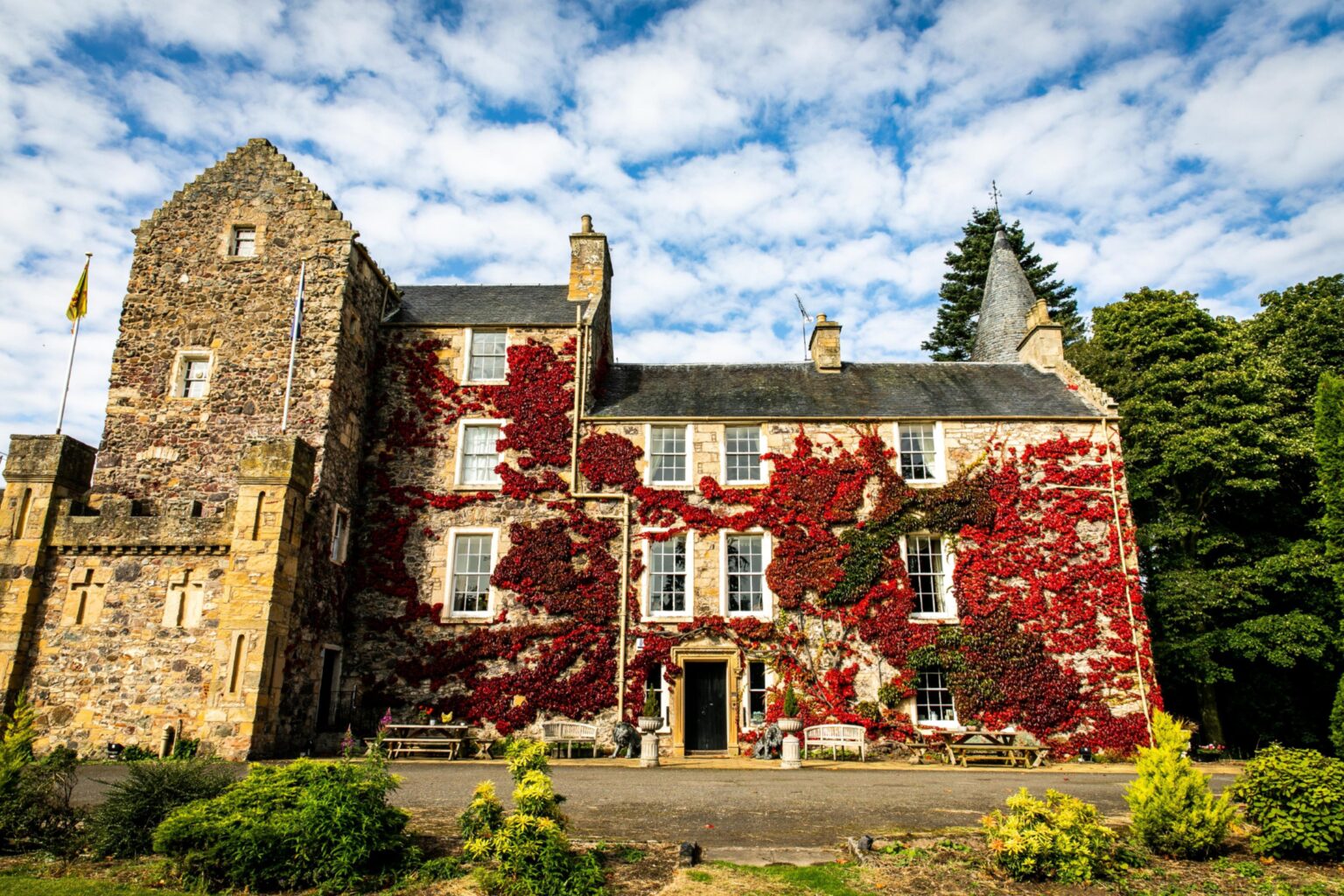 Four in a Bed: Full list of past Tayside and Fife contestants