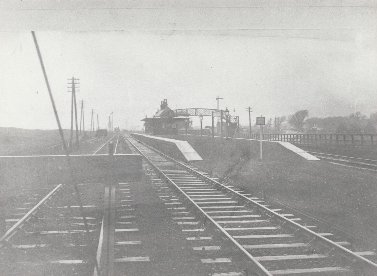 Pictures of Arbroath trains and stations through the decades