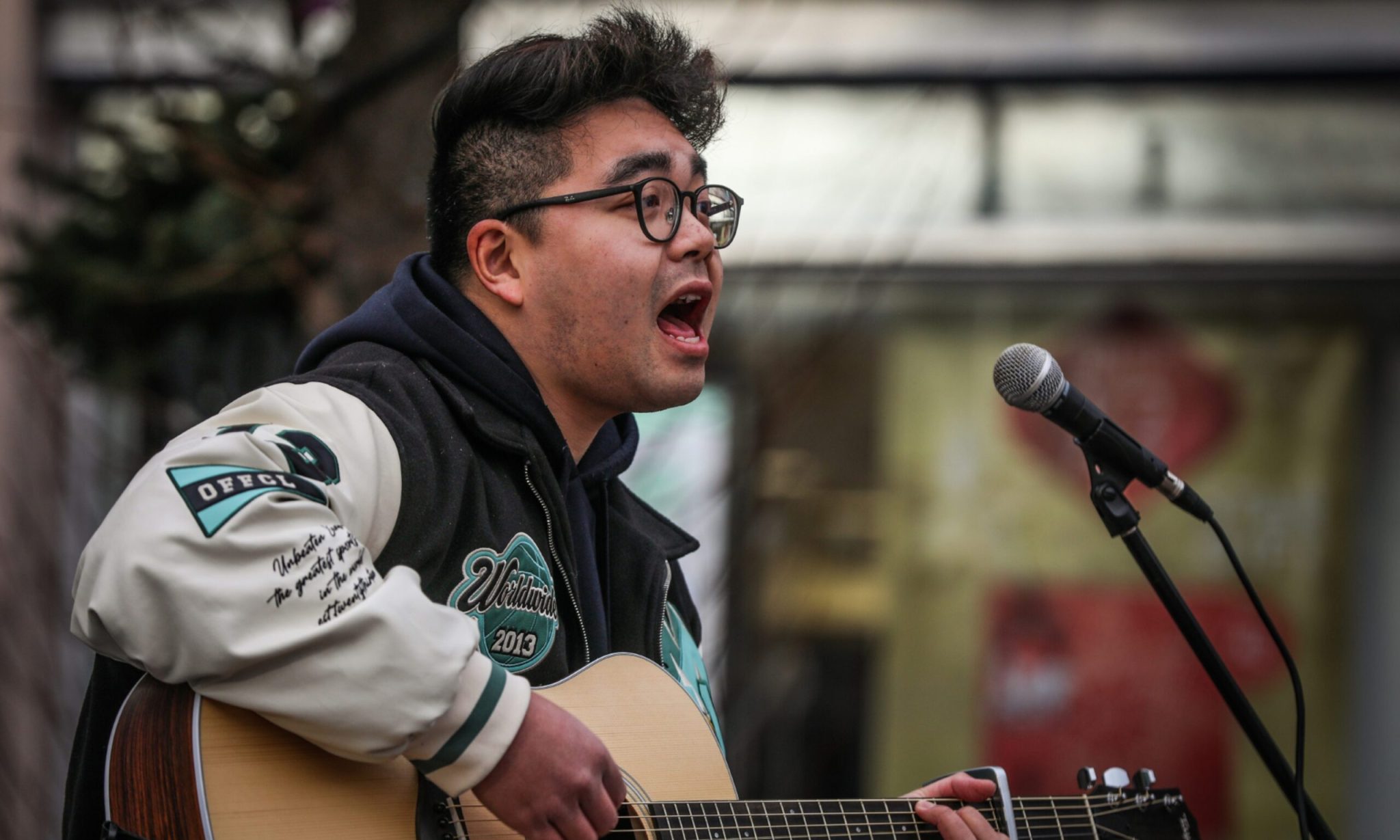 Dundee busker Spencer Shek swaps street for city stage