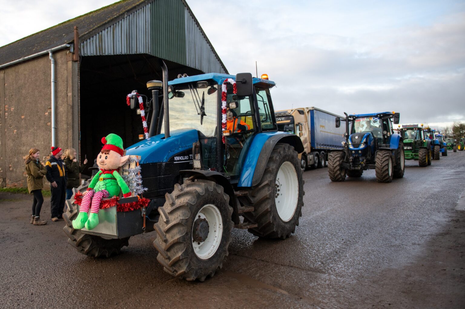 Great pictures from charity tractor run for Broughty RNLI
