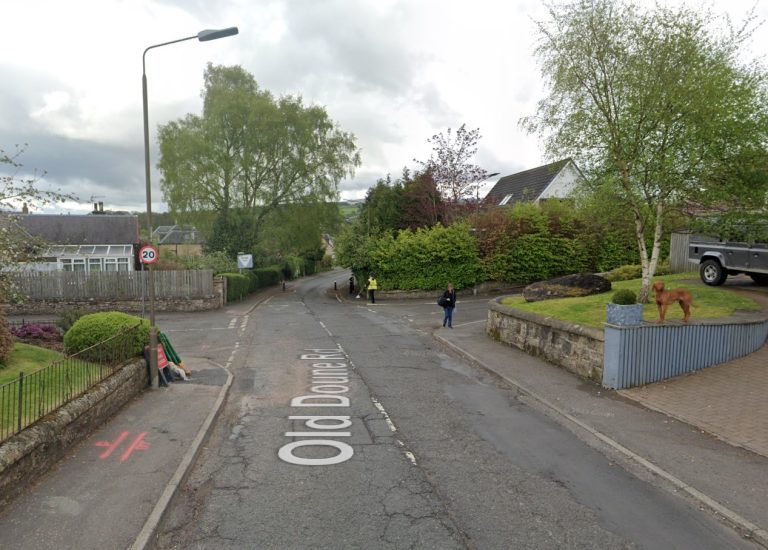 Dunblane man criticises Stirling Council after fall on icy footpath