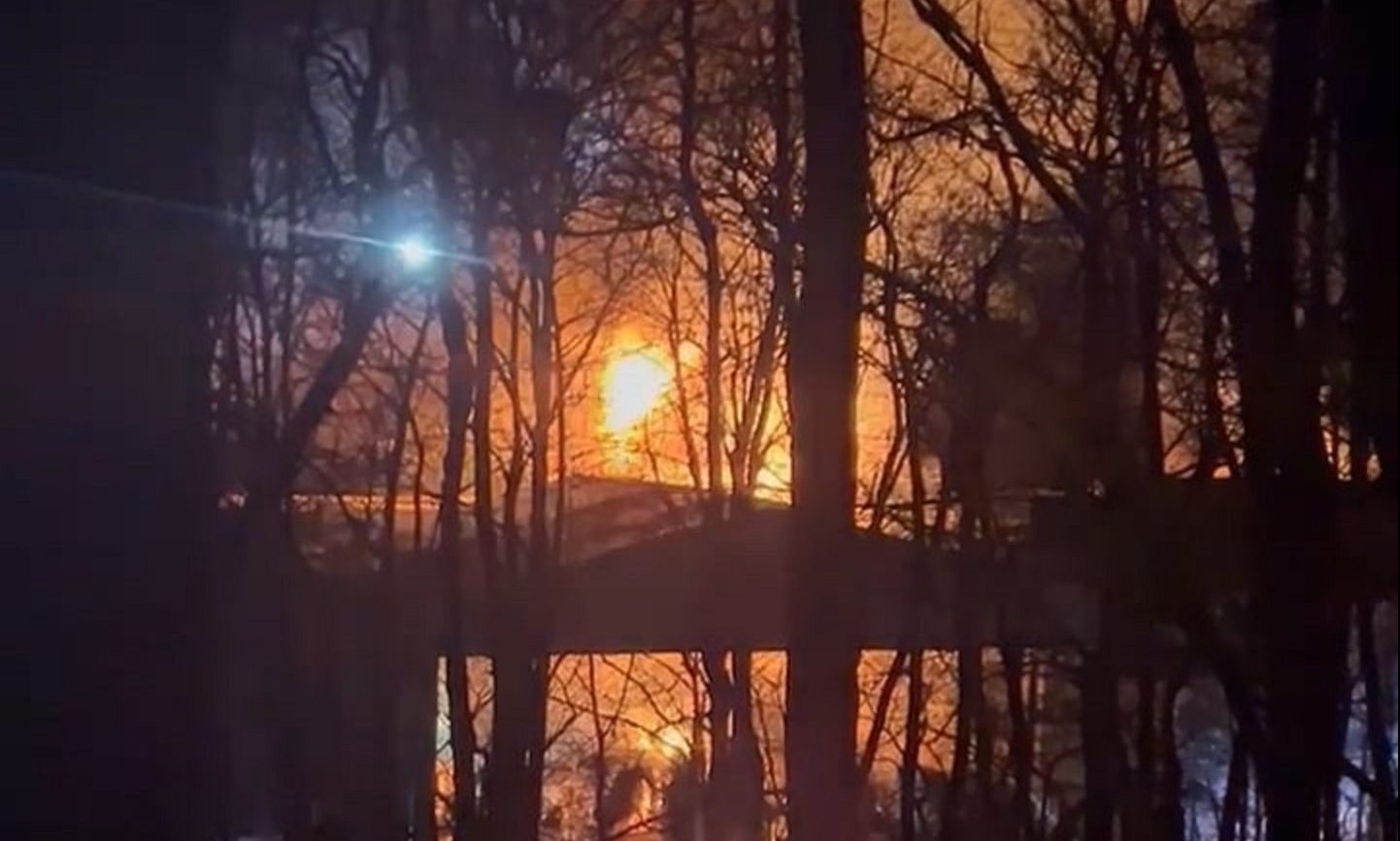 Crews tackle huge fire at Sapphire Paper Mill in Leslie