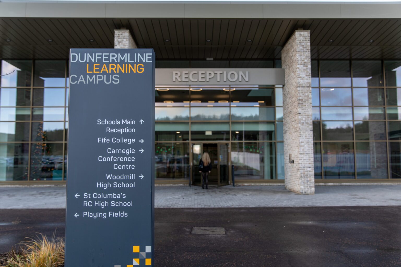 Dunfermline Learning Campus opens as FM praises pupils