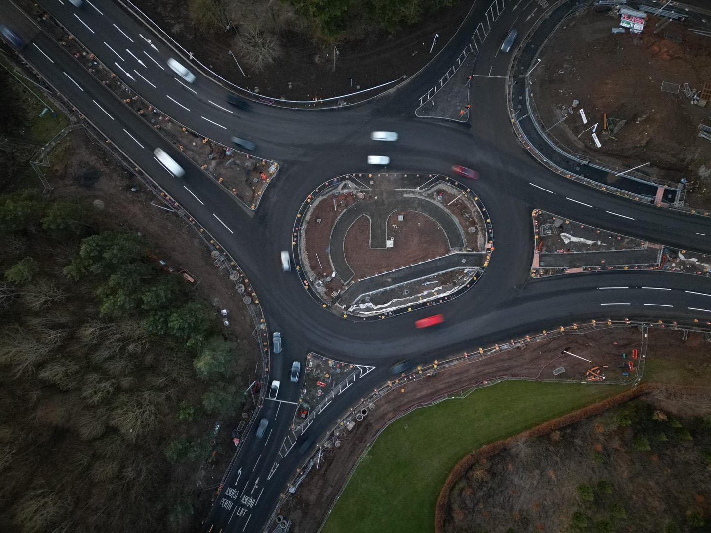 Drivers confused by new lane markings at Swallow Roundabout