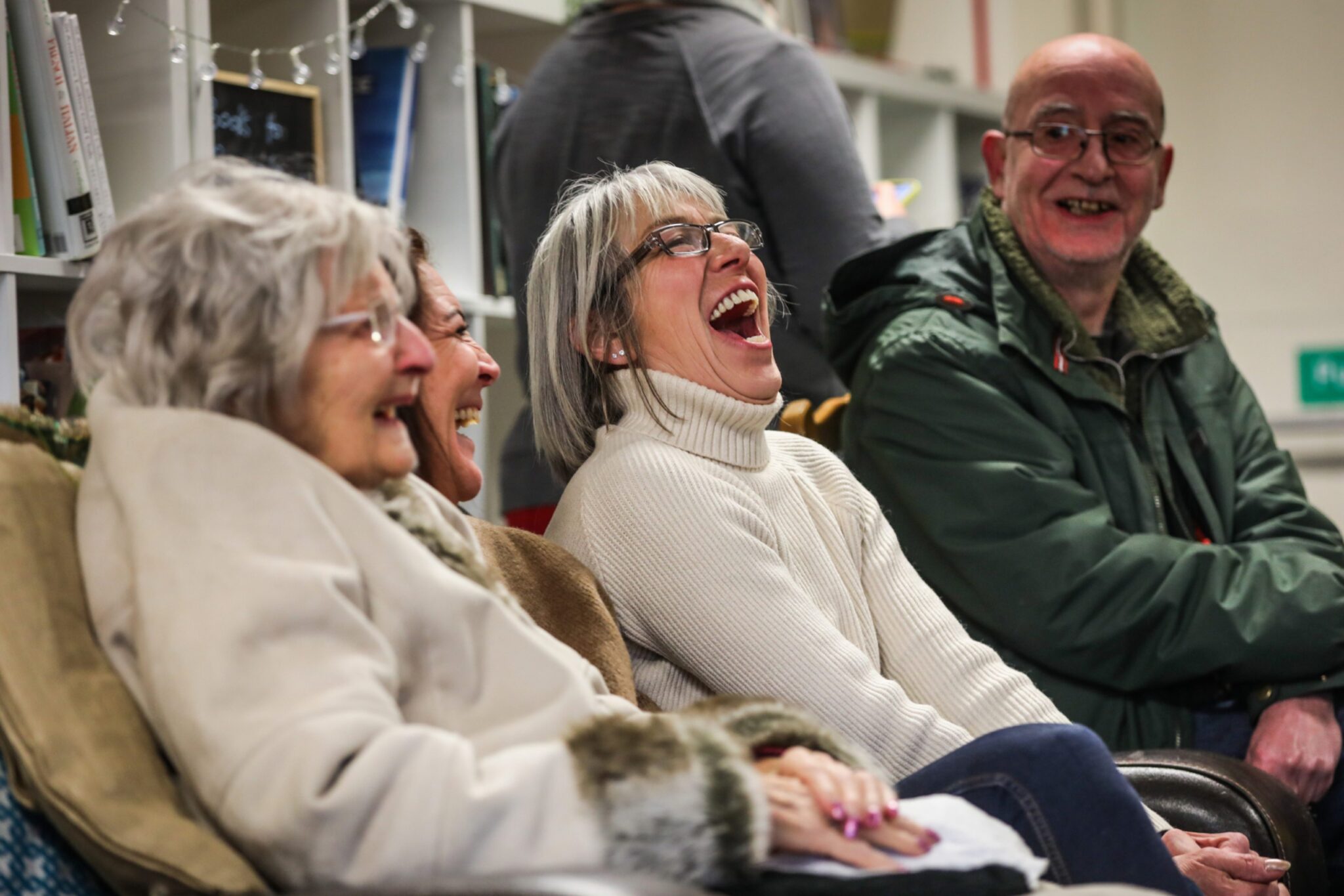 Broughty Ferry's Braw Tea gets top-up with beautiful mural - The Courier