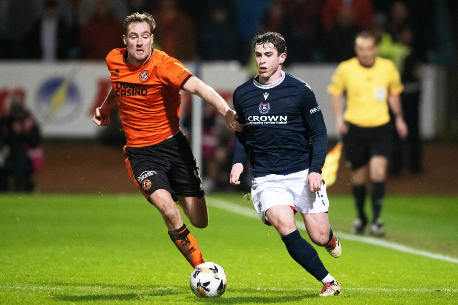 Dundee FC kid Ethan Crombie signs landmark deal for club