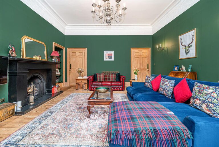 Dunfermline flat in 19th-century 'country house' for sale