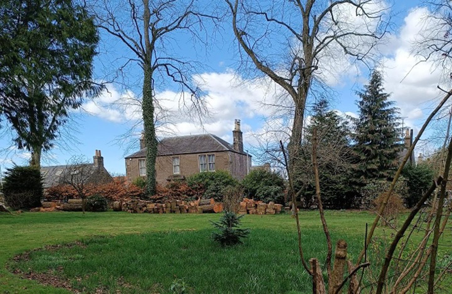 Site visit will decide Newtyle eco house appeal bid