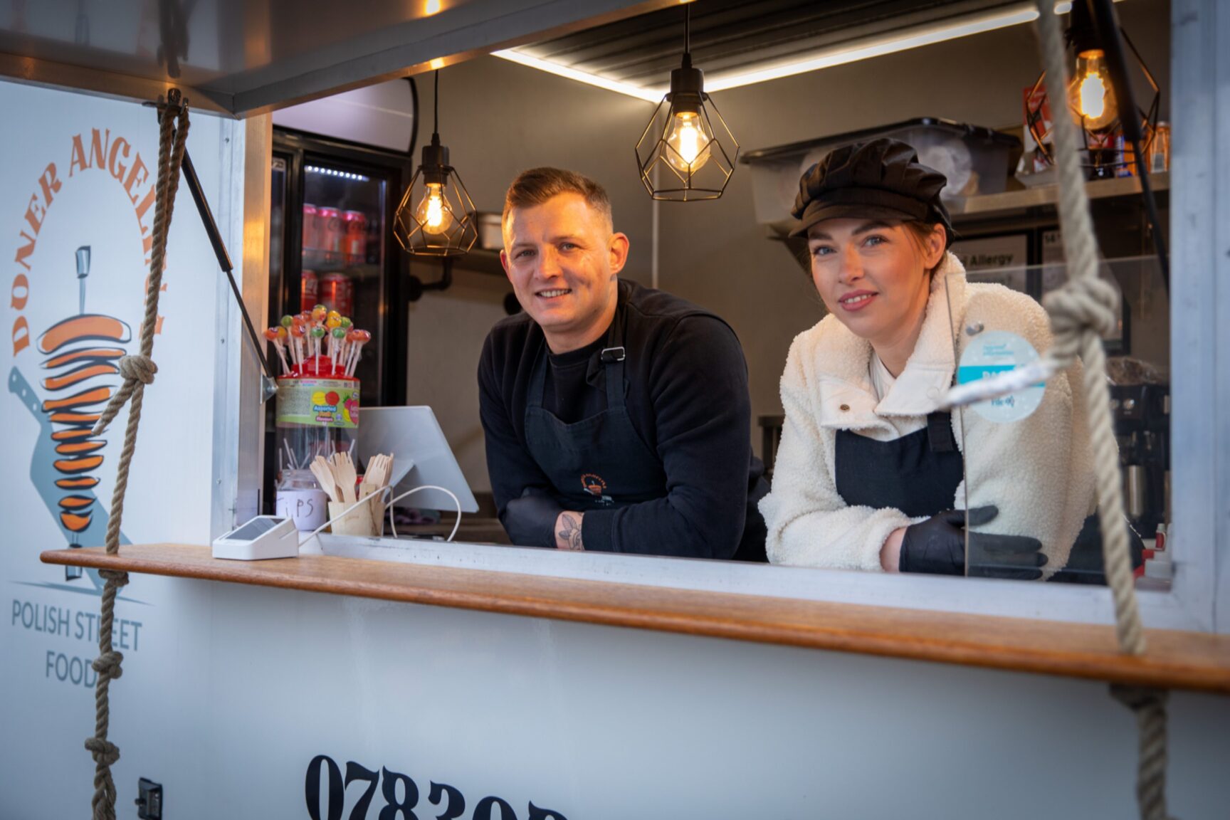 Young couple bring 2ft pizzas and 'bangin' kebabs to Dunfermline