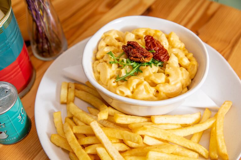What was the verdict on new Abernethy lunch spot The Nook? - The Courier
