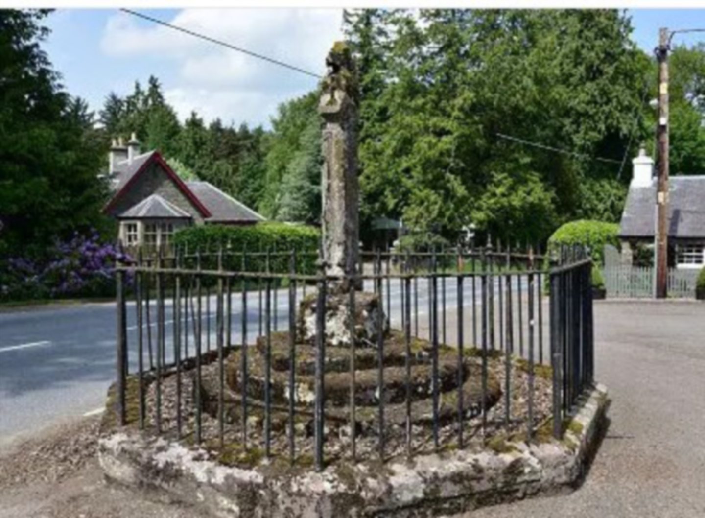 What is the Cleaven Dyke of Meikleour - and how do you find it?