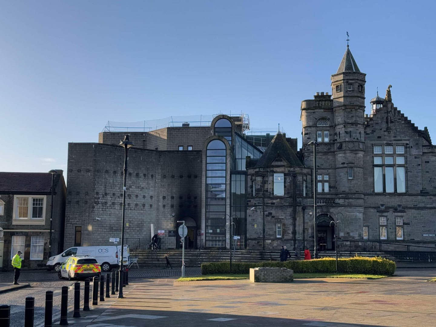 Kirkcaldy Sheriff Court set on fire as main building forced to shut