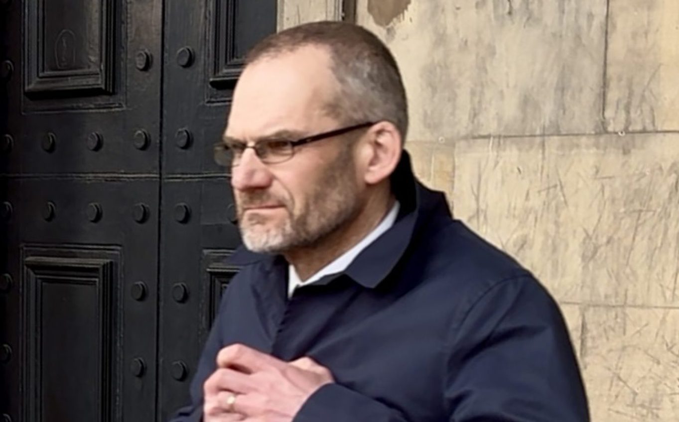 Driver keeps licence after Perth crash injured cyclist