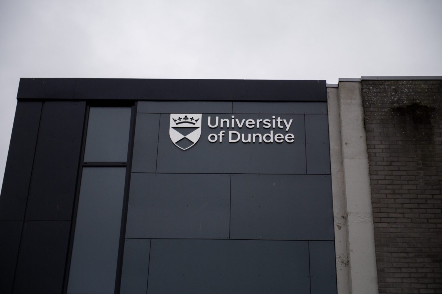 University of Dundee: Fears 500 jobs could be lost