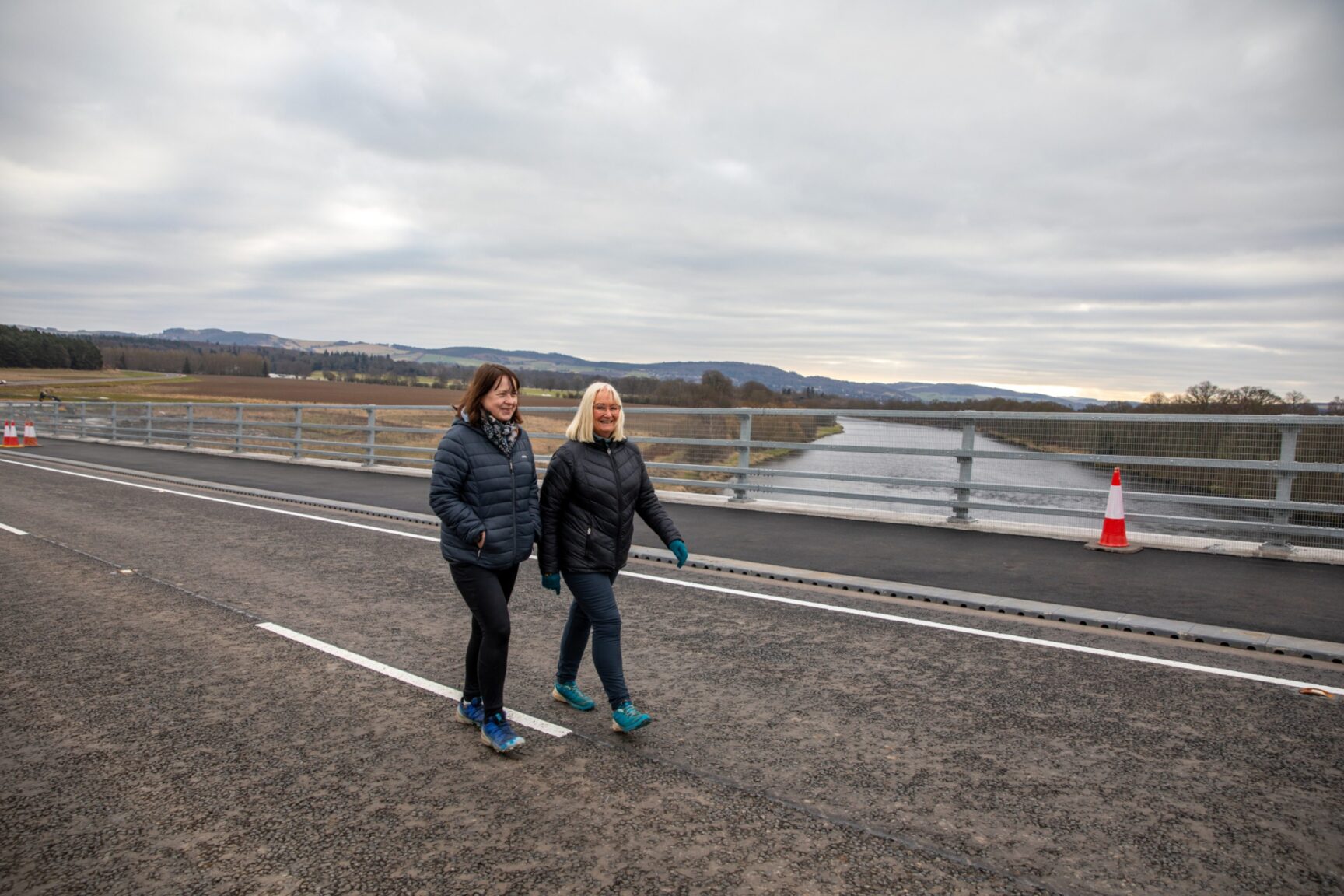 Destiny Bridge: Locals walk new Tay crossing ahead of opening