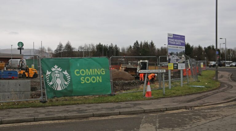 Starbucks Stirling: Photos of drive-thru taking shape at Forthside