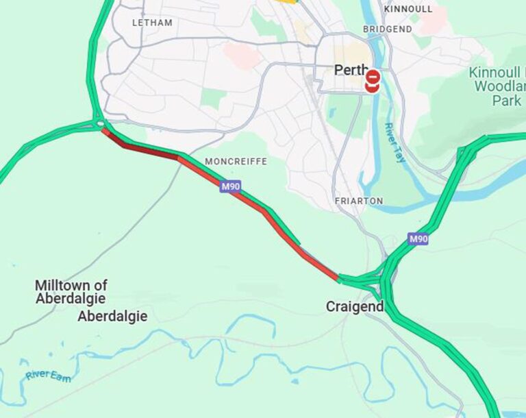 Drivers face delays on Broxden Roundabout after breakdown