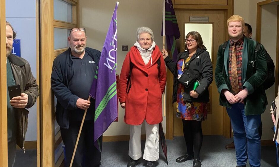 Kirkcaldy Sheriff Court set on fire as main building forced to shut