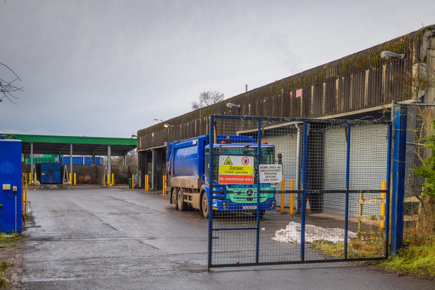 6 Perth and Kinross recycling centres set for extended hours 6 Perth and Kinross recycling centres set for extended hours