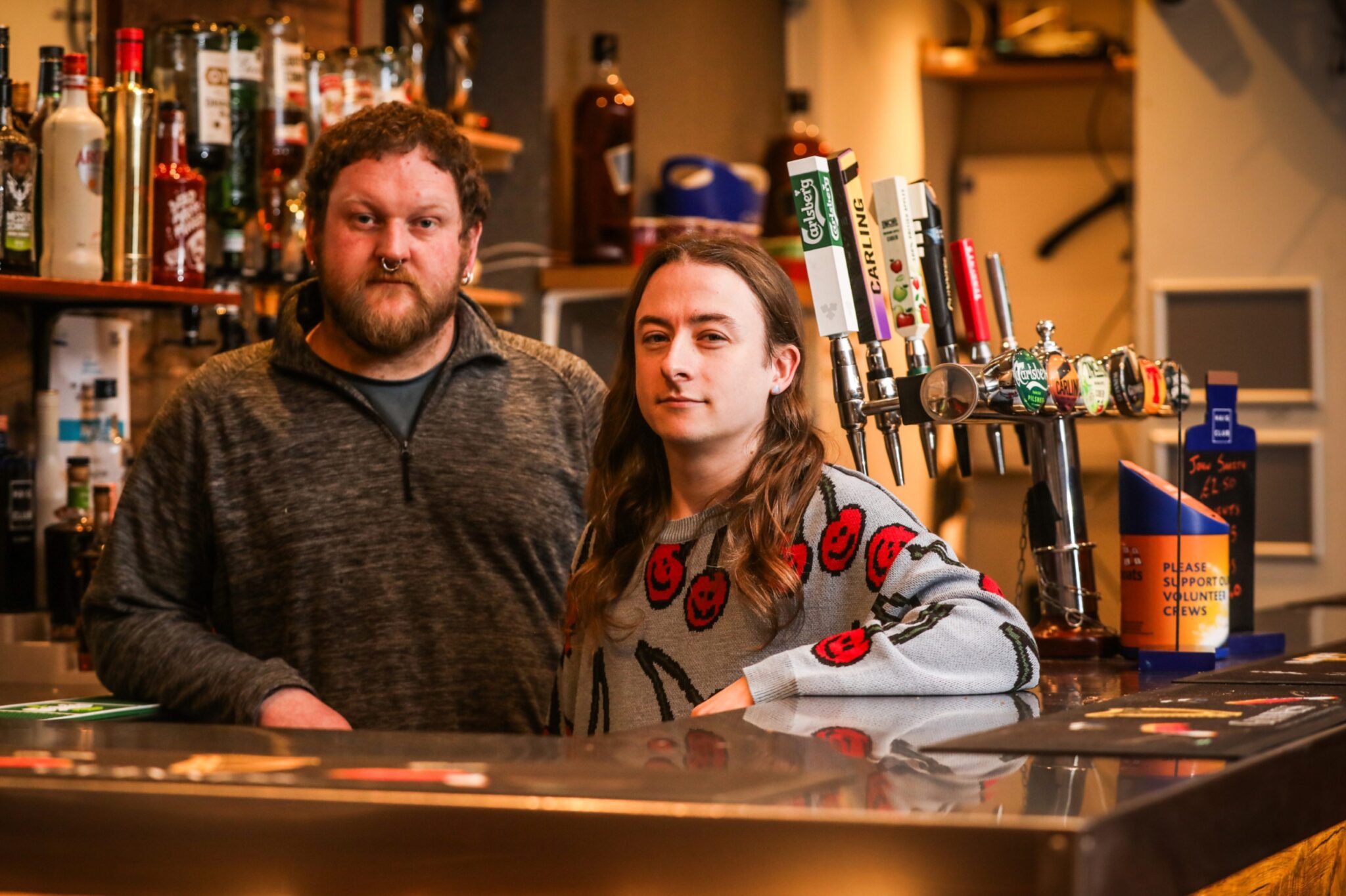 EXCLUSIVE: Dundee barman wrestled phone thief in moving car