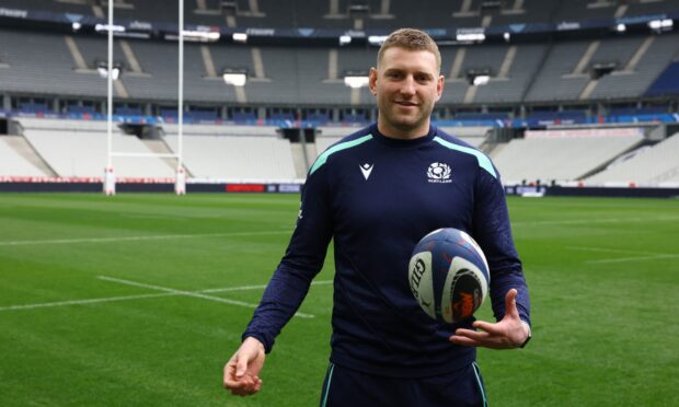 Stirling University degree for Bridge of Allan rugby star Finn Russell