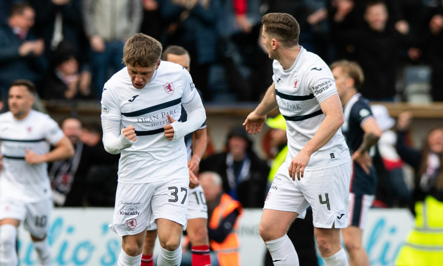 Barry Robson: Marsh can grab chance in Raith's play-off push