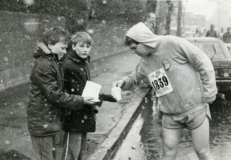 1985 Dundee Marathon runners battled the course & the elements