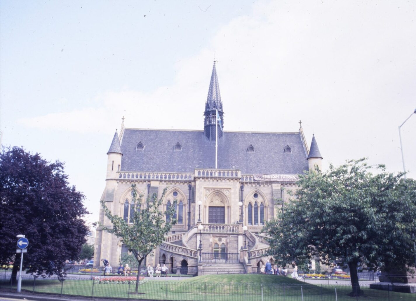 Photos of Dundee in the 1980s reveal transformation of city