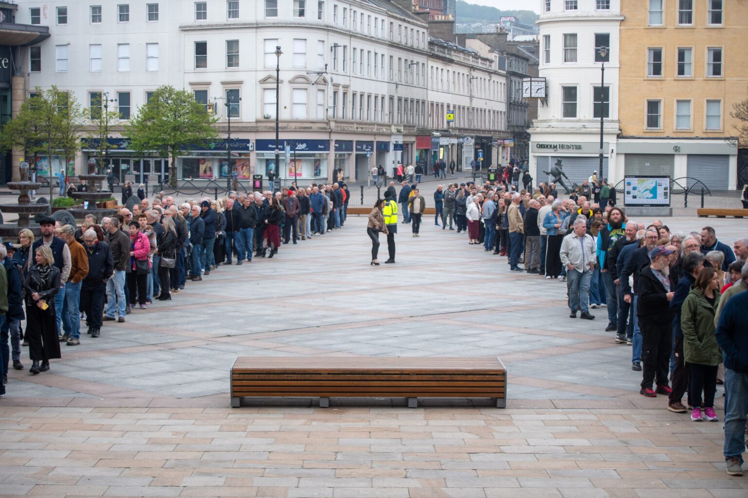 Photo gallery from Roger Daltrey concert at Dundee's Caird Hall