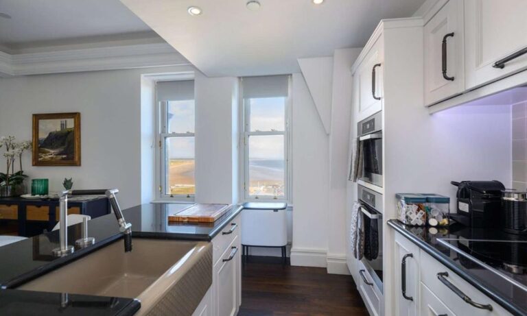 Luxury Hamilton Grand flat at St Andrews Old Course for sale