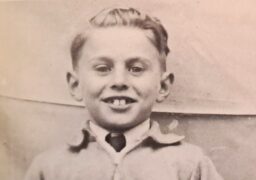 Willie Carson: Jocky dream began with Stirling cinema trip