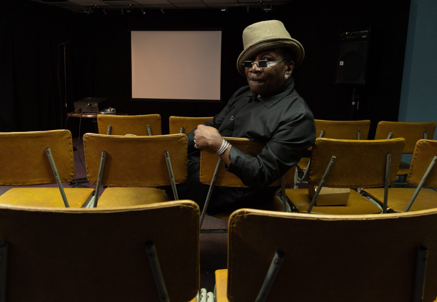 Who are the last people left in Dundee's Keiller Centre?