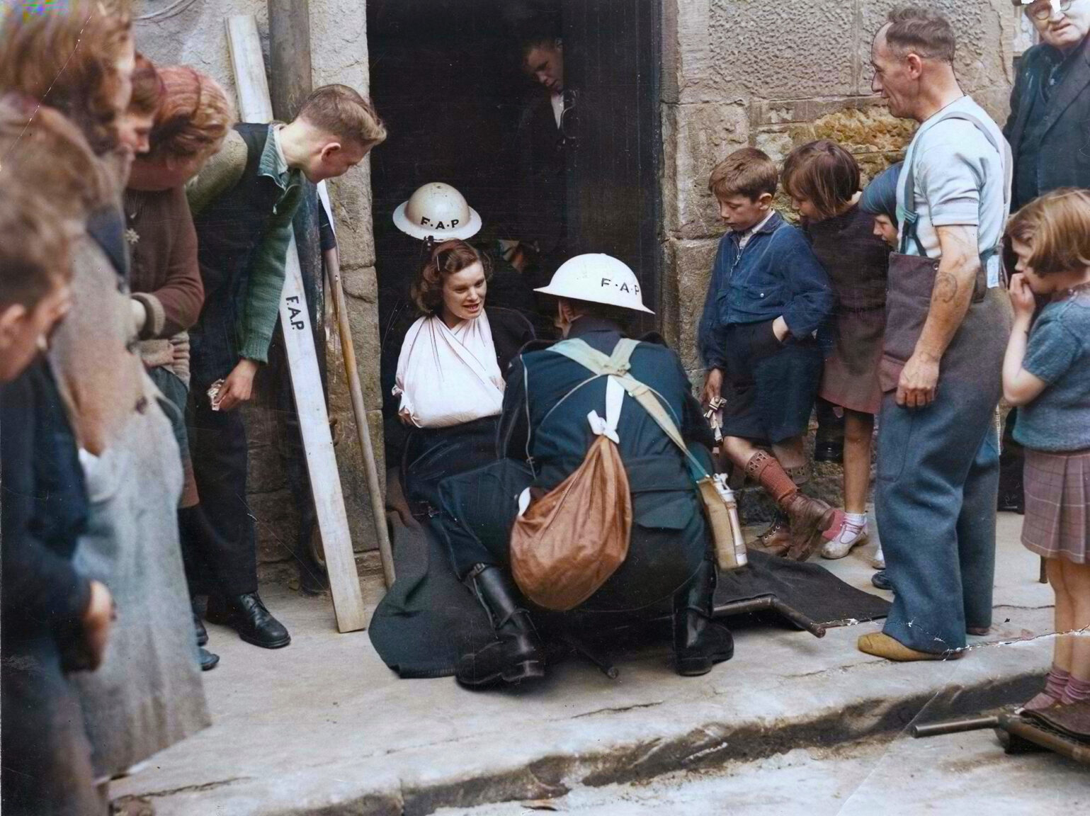 VE Day: Colourised pictures show Dundee in Second World War