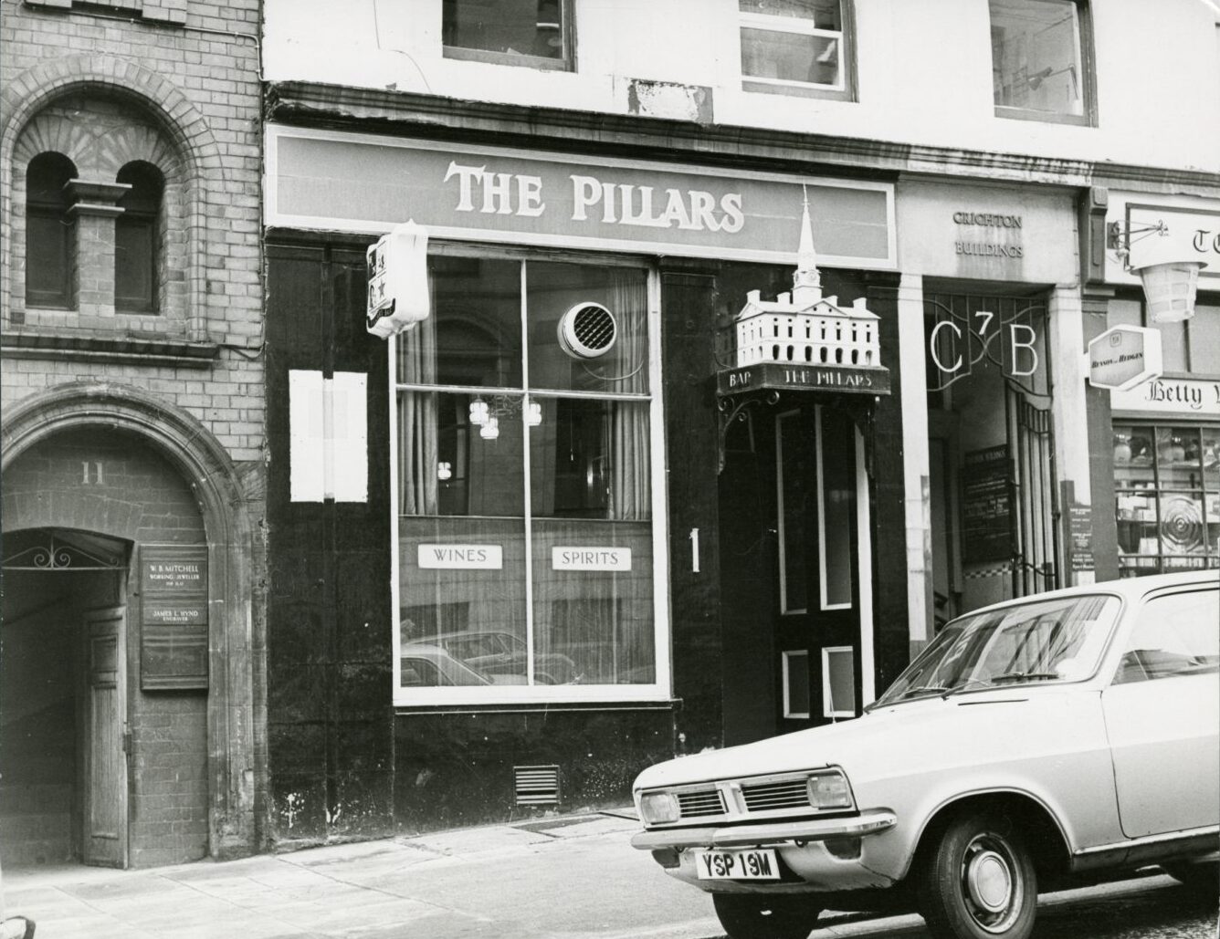 The Pillars: A look back at iconic Dundee pub with history on tap