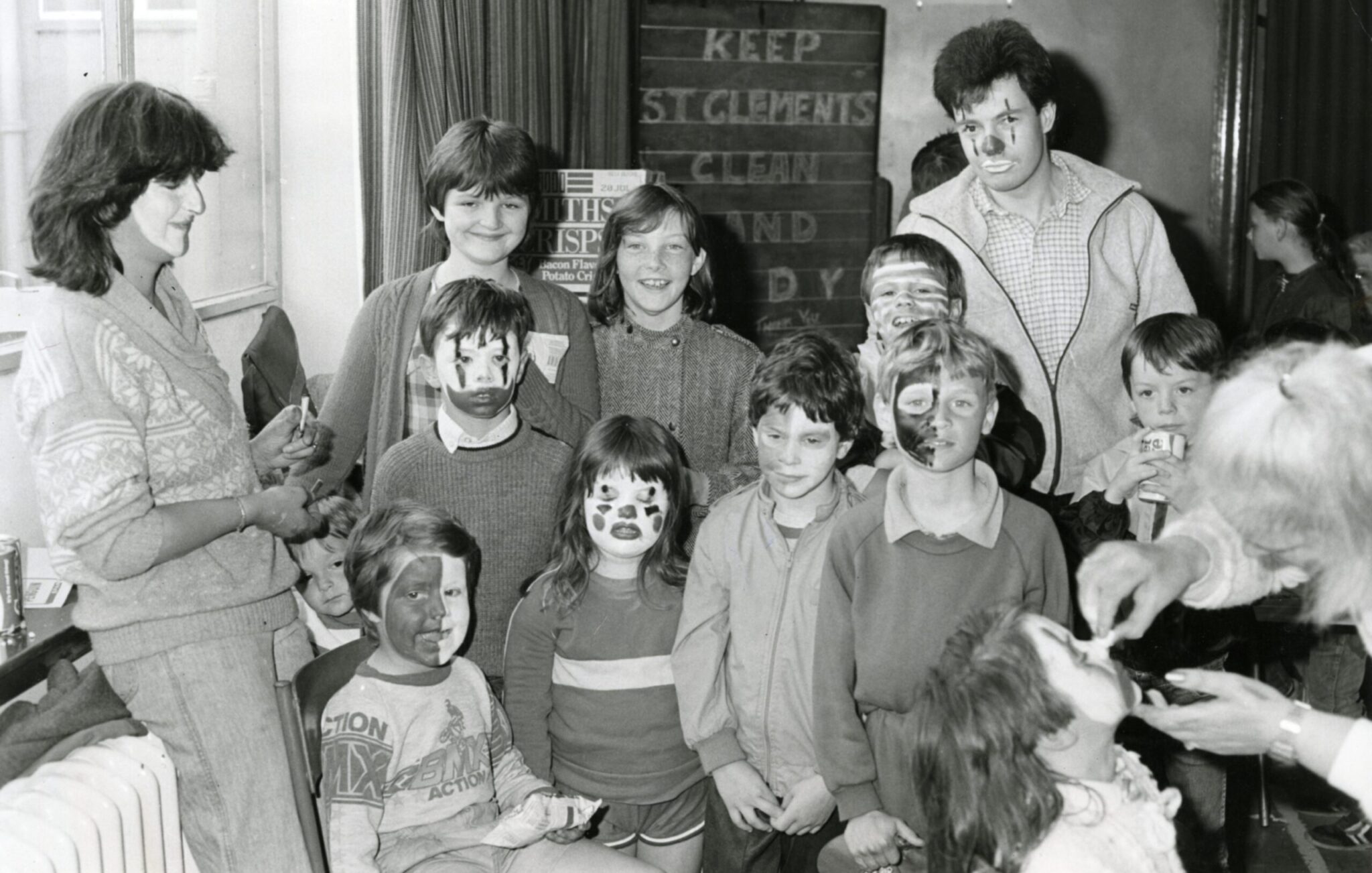 Pictures of Dundee's Charleston housing estate in 80s and 90s