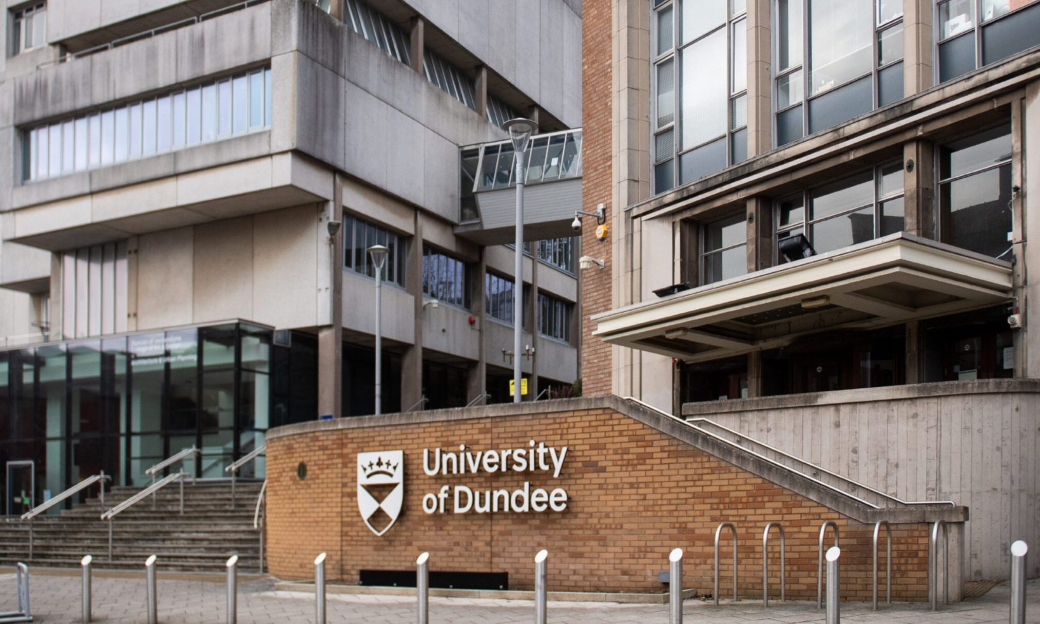 University of Dundee: Inside story of funding crisis