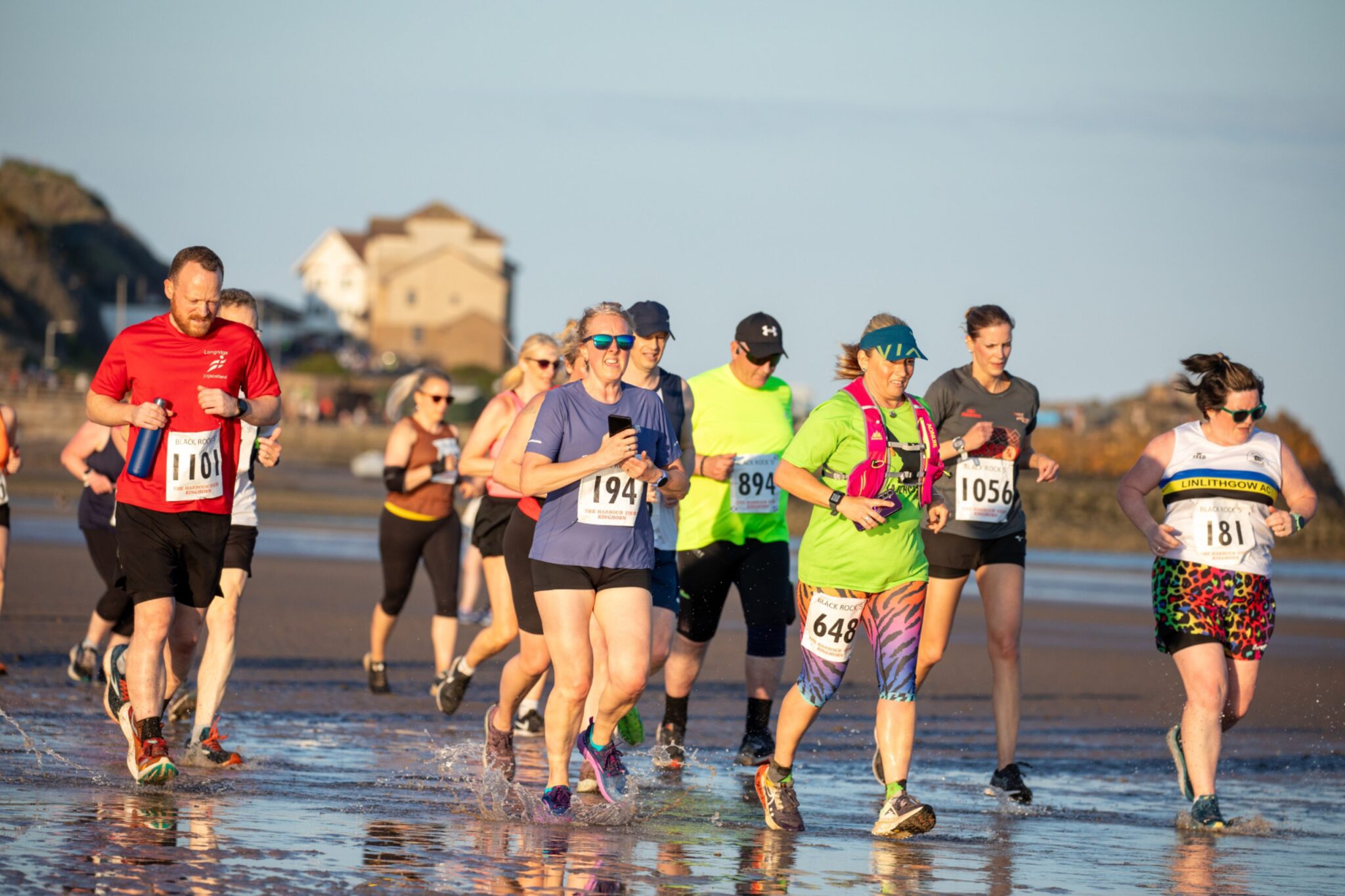 GALLERY: Black Rock '5' race returns to Fife coast - The Courier