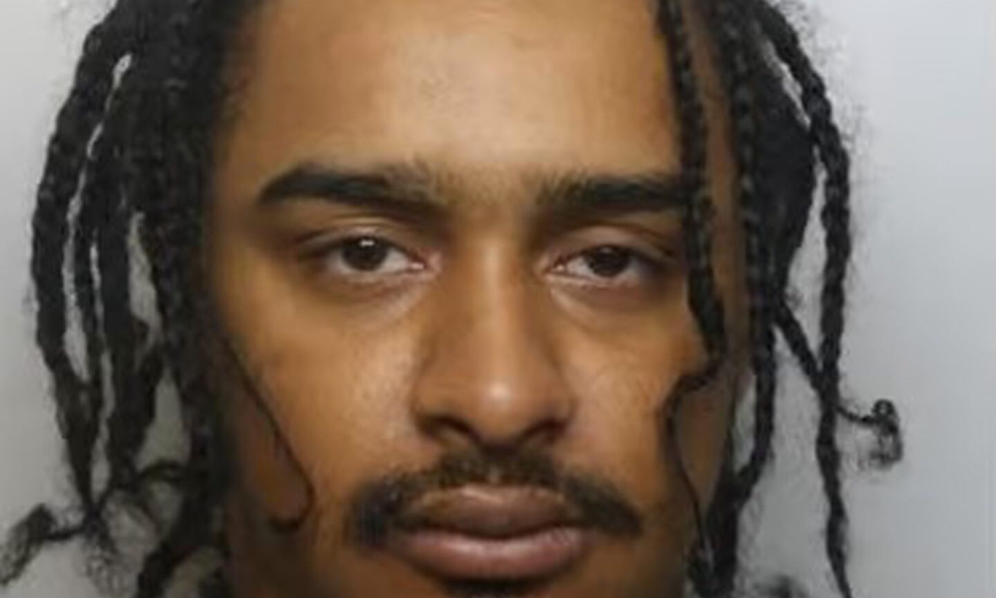 Dundee knifeman exposed himself before slashing shop worker